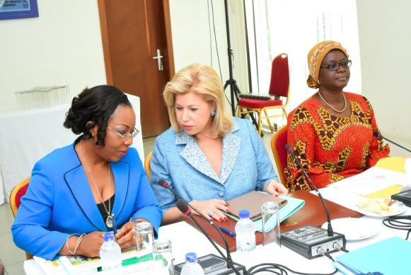 Survey on child labor in cocoa growing areas: the first lady had a ...